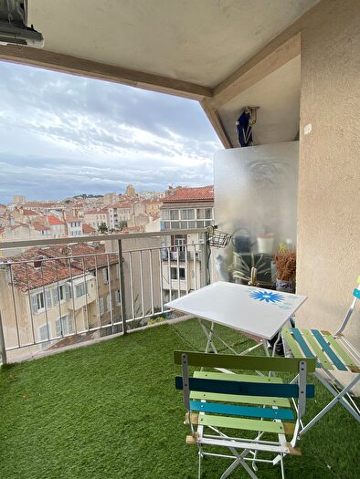 Appartement 2 pièces à louer à Marseille 6ème, Castellane