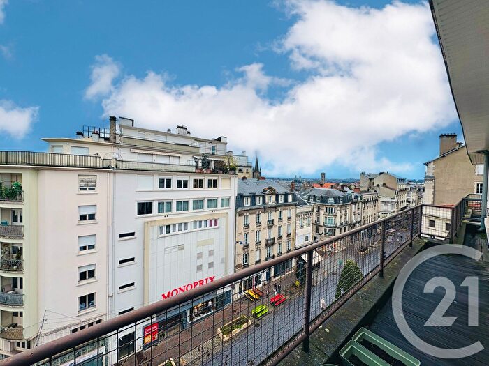 Appartement à louer - Limoges, Centre-ville, Hôtel de Ville, Emailleurs - 4 pièces - 3 chambres