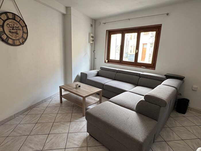 Fontenay-en-Parisis : Appartement 1 pièce à louer