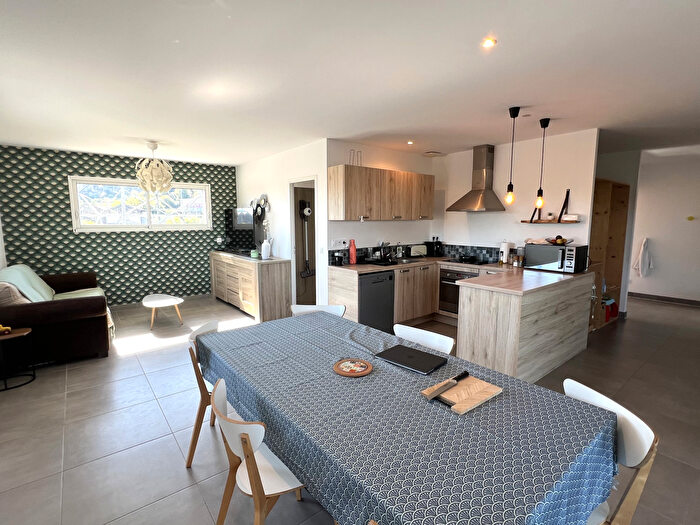 Appartement à vendre - Saint-Péray - 5 pièces - 4 chambres