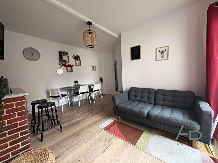 Lille, Wazemmes : Appartement 2 pièces à louer