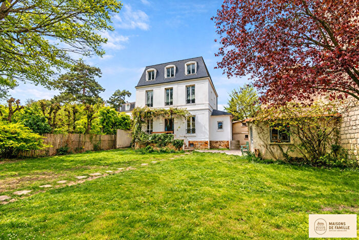 Maison à vendre - Le Vésinet, Coeur de Ville - 8 pièces - 6 chambres