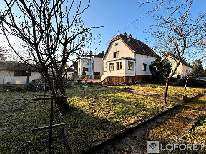 Maison à louer - Illkirch-Graffenstaden, Nord Est - 5 pièces - 3 chambres