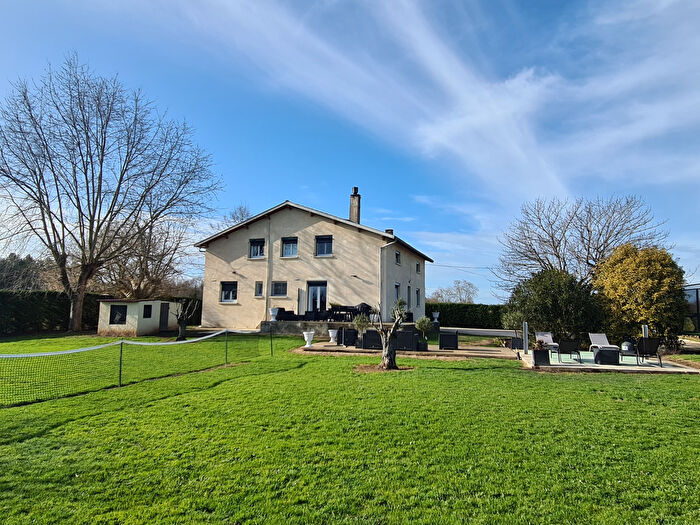 Maison à vendre - Villematier - 8 pièces - 5 chambres