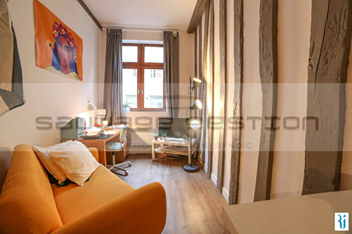 Appartement à louer - Rouen, Vieux Marché, Cathédrale - 2 pièces - 1 chambre