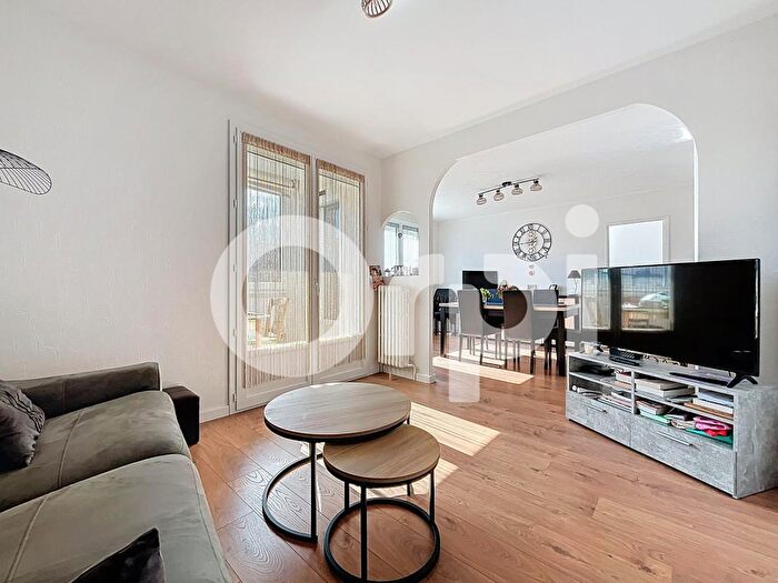 Appartement à vendre - Saint-Gaudens - 3 pièces - 2 chambres