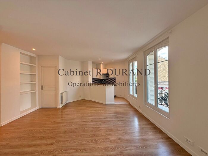 Bois-Colombes, Jean Jaurès : Appartement 3 pièces à louer