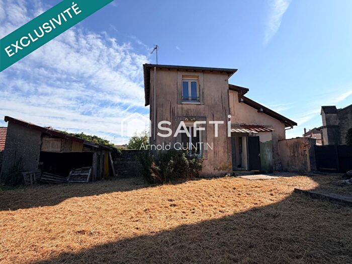 Maison 4 pièces à vendre à Étain