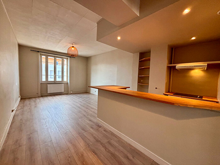 Appartement à vendre - Tassin-la-Demi-Lune, LHorloge - 2 pièces - 1 chambre