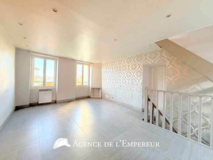 Appartement à vendre - Rueil-Malmaison, Coeur de Ville - 4 pièces - 2 chambres