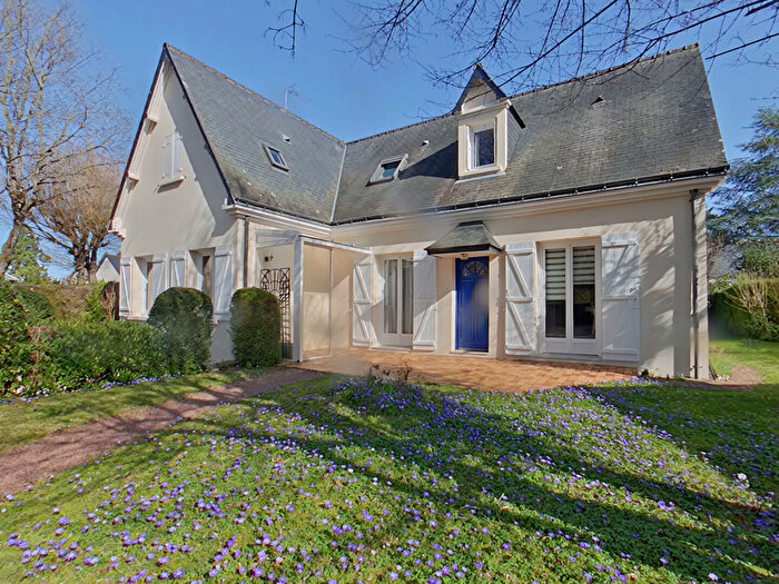 Maison à vendre - Saint-Avertin, Château-Fraisier - 7 pièces - 5 chambres