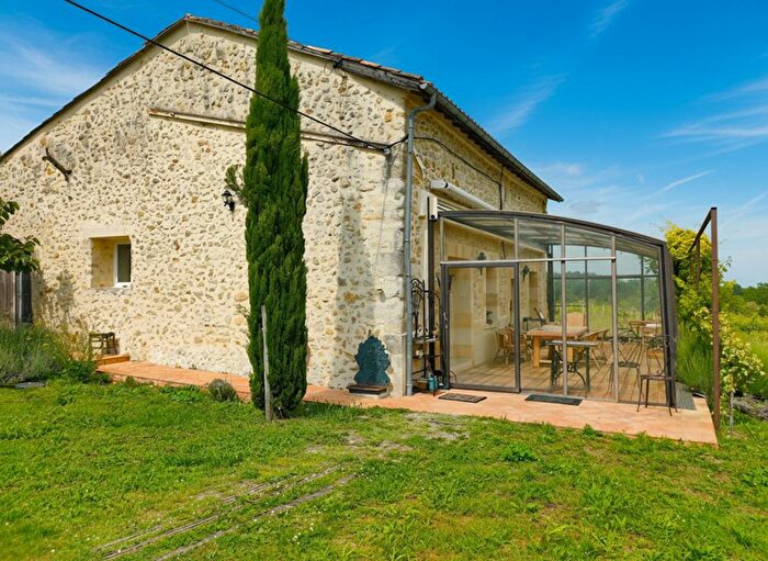 Montussan : Maison 12 pièces à vendre