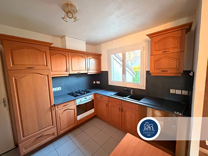 Allonnes : Maison 6 pièces à vendre
