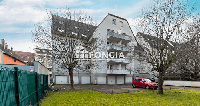 Appartement à vendre - Strasbourg, Cronenbourg - 2 pièces - 1 chambre