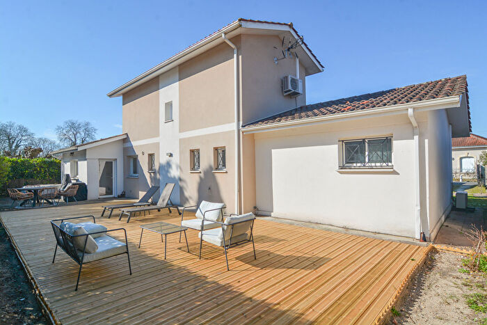 Maison à vendre - Saint-Médard-en-Jalles, Corbiac, Gajac, Magudas - 5 pièces - 3 chambres