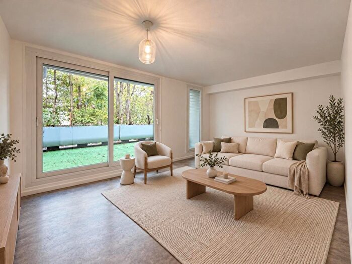 Appartement 3 pièces à vendre à Évry, Les Pyramides
