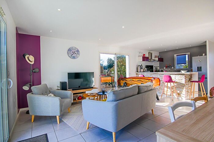 Maison à vendre - Saint-André-de-Cubzac - 4 pièces - 3 chambres