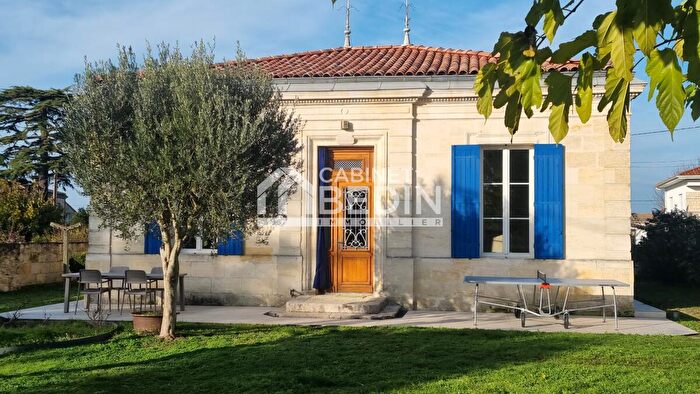 Maison à vendre - Cubzac-les-Ponts - 4 pièces - 3 chambres