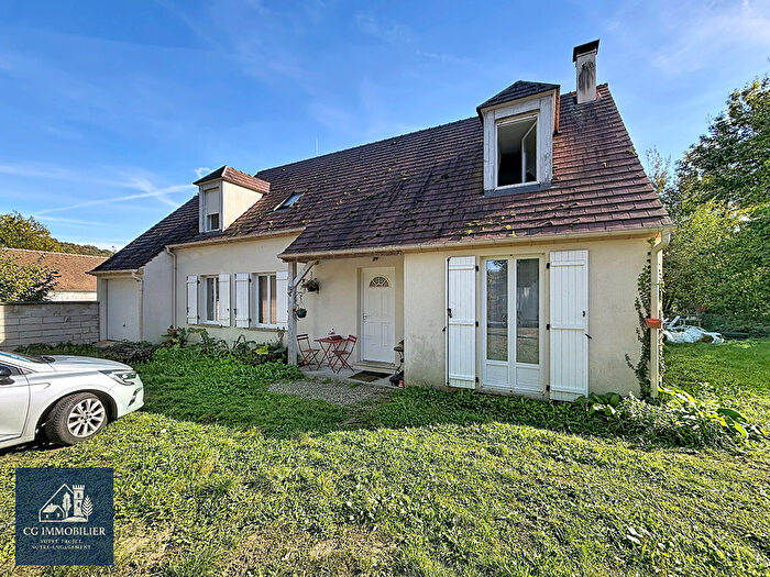 Maison 6 pièces à Cuise-la-Motte, à vendre
