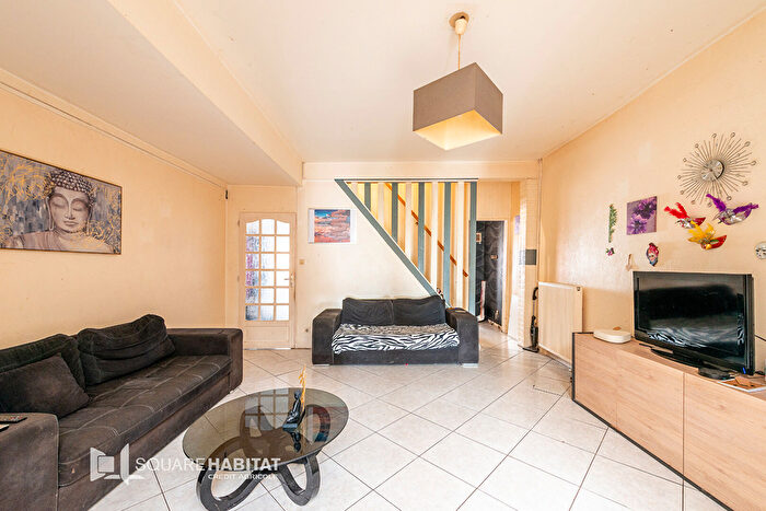 Maison à vendre - Auberchicourt - 7 pièces - 4 chambres
