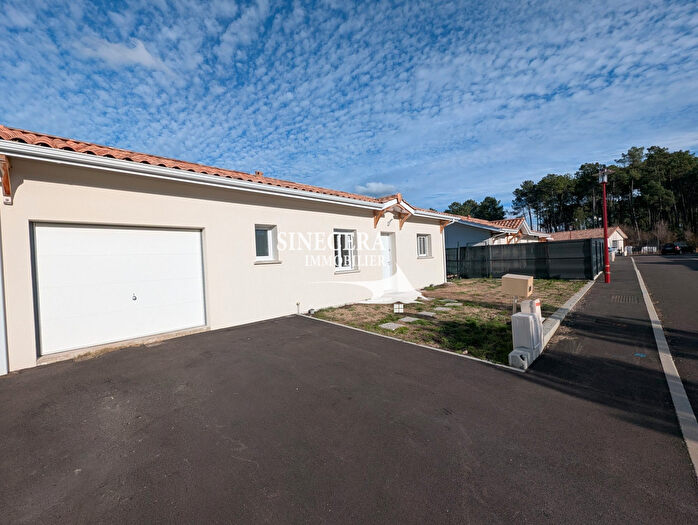 Maison à vendre - Parentis-en-Born - 5 pièces - 3 chambres