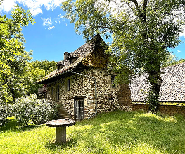 Lapeyrugue - Maison 12 pièces à vendre