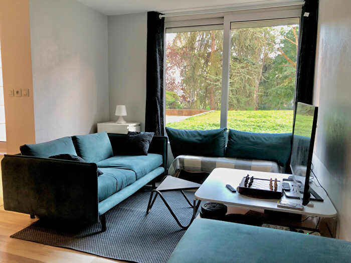 Appartement à louer - Lyon e , Gerland - 3 pièces - 2 chambres