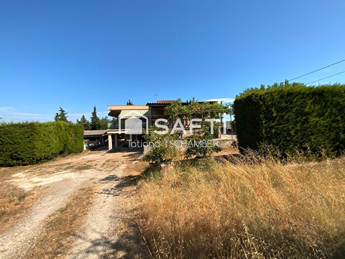 Maison à vendre - Foissac - 9 pièces - 6 chambres