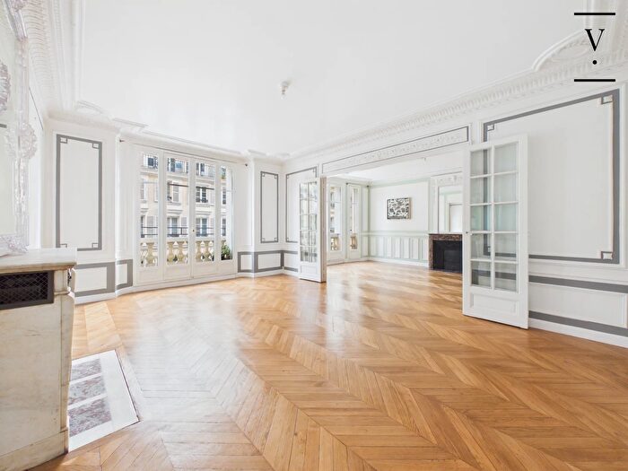 Appartement à vendre - Paris e , Breteuil - 5 pièces - 3 chambres