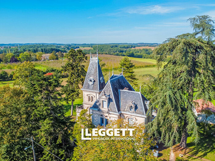 Maison à vendre - Laroque-Timbaut - 10 pièces - 6 chambres