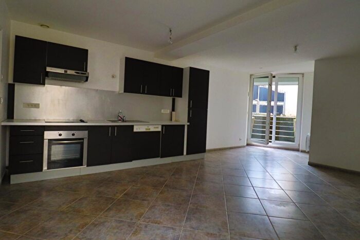 Appartement 2 pièces à Vertus, à vendre