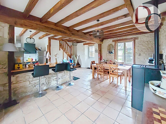 Pont-Sainte-Maxence, Sarron - Maison 4 pièces à vendre