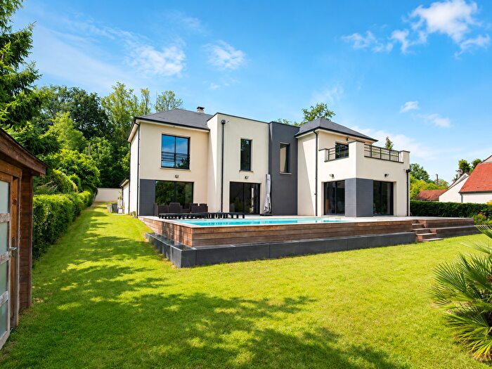 Montigny-sur-Loing : Maison 7 pièces à vendre