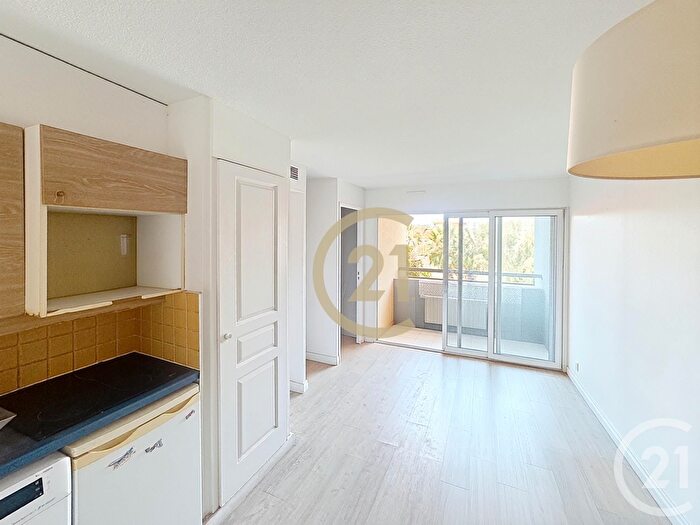 Cannes, Bocca Sud : Appartement 2 pièces à vendre