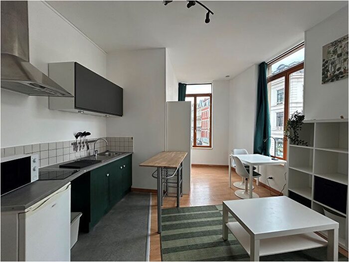 Appartement à louer - Lille, Centre-ville, Euralille - 1 pièce