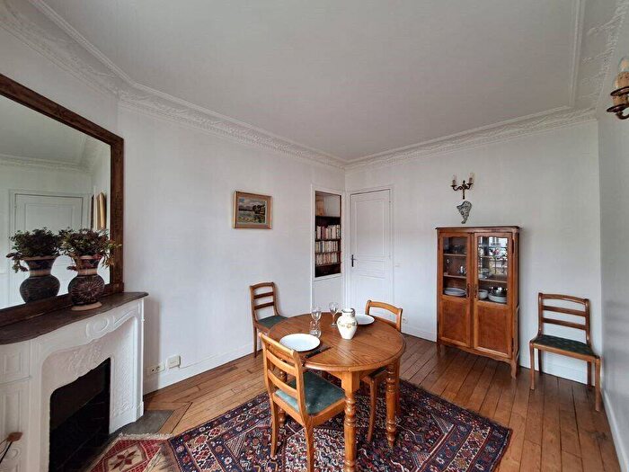 Appartement à louer - Saint Lambert, Paris ème arrondissement - 3 pièces - 2 chambres