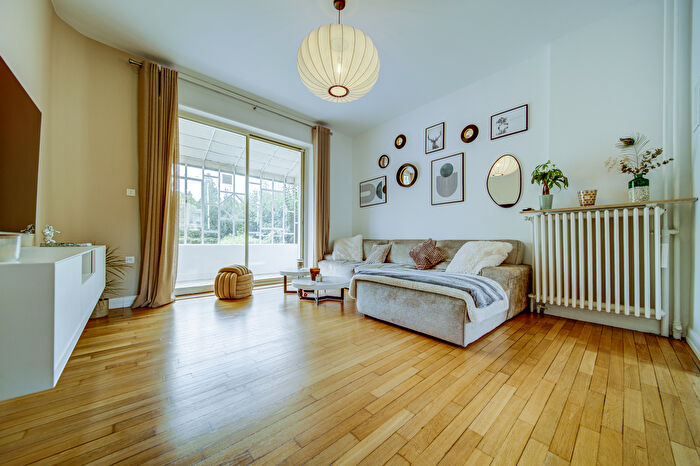 Maison à vendre - Thionville, Saint-François - 6 pièces - 4 chambres