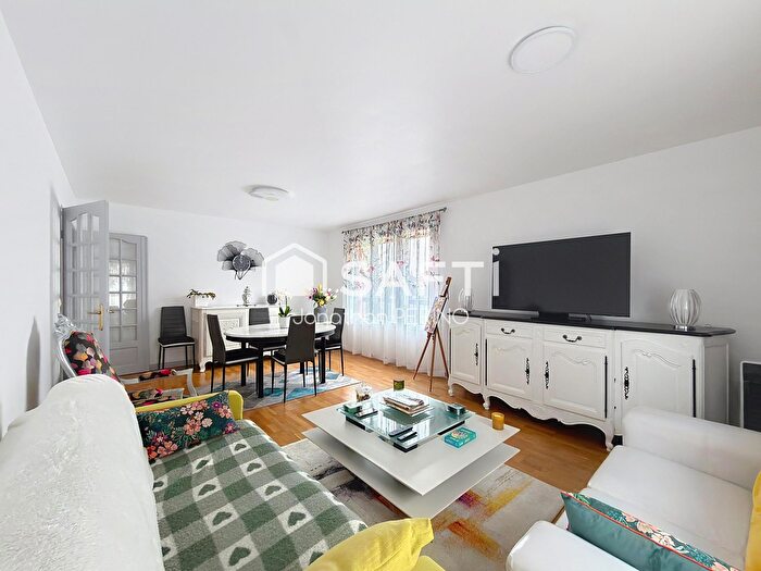 Appartement à vendre - Saint-Brice-Courcelles - 2 pièces - 1 chambre