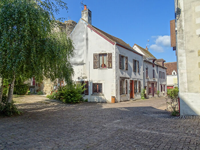 Maison 7 pièces à Mennetou-sur-Cher, à vendre