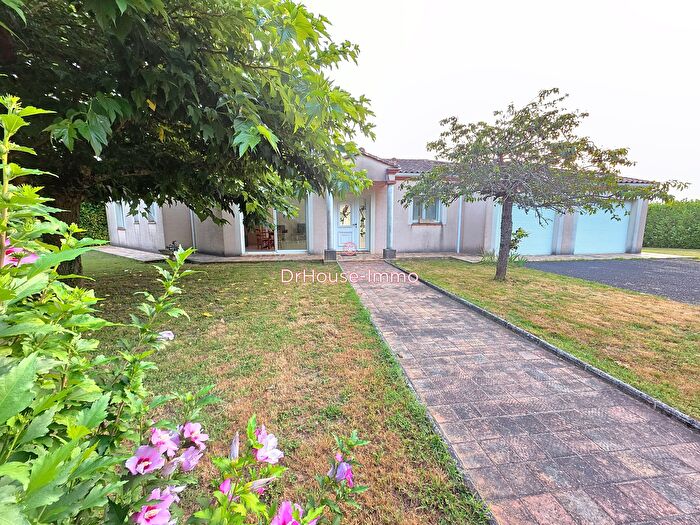 Lévignac-de-Guyenne : Maison 4 pièces à vendre