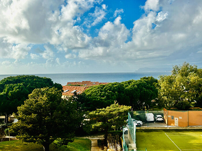 Appartement à vendre - Six-Fours-les-Plages, Font de Fillol, Rayolet, Le Brusc - 1 pièce