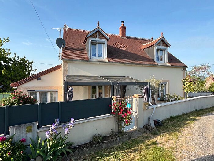 Germigny-sur-Loire : Maison 5 pièces à vendre