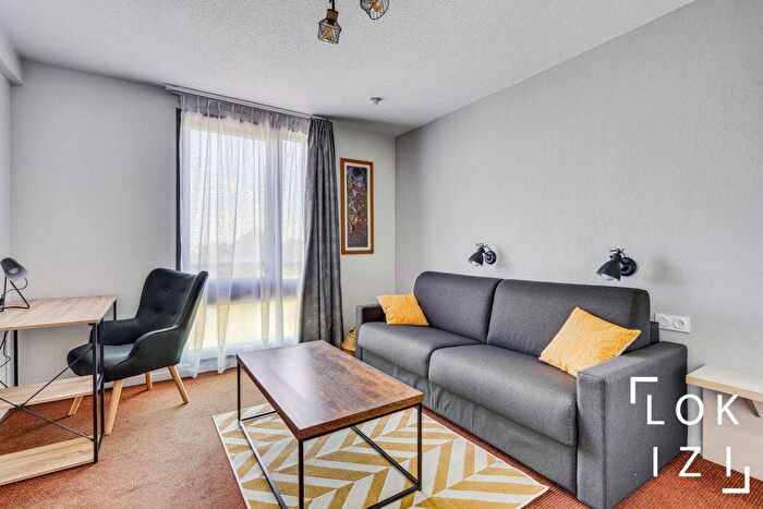 Appartement à louer - Courtine, Avignon - 1 pièce