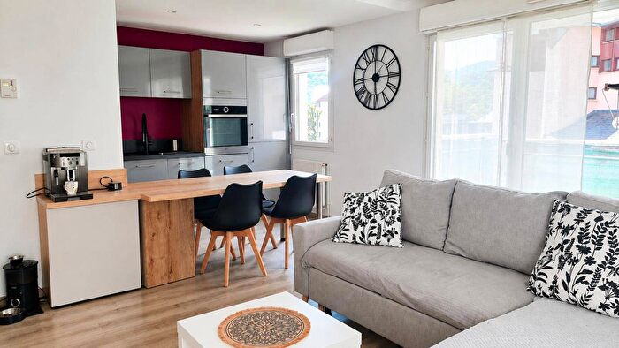 Centre Ville, Albertville - Appartement 3 pièces à louer
