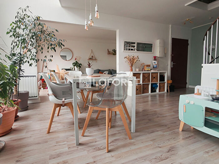 Appartement à vendre - Juvisy-sur-Orge, Terrasse, Plateau - 4 pièces - 2 chambres