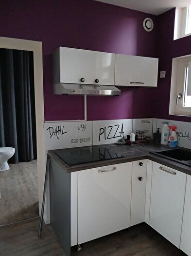 Appartement à louer - Troyes - 2 pièces - 1 chambre