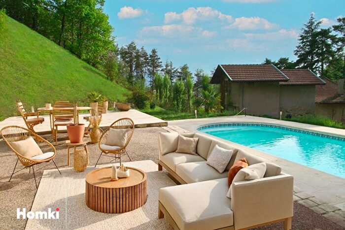 Maison à vendre - Voiron - 8 pièces - 5 chambres