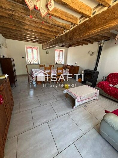 Maison à vendre - Saint-Aubin-Château-Neuf - 6 pièces - 5 chambres