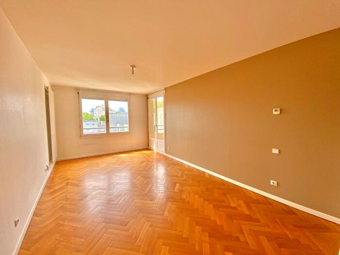 Appartement à louer - Villeurbanne, Tonkin Sud - 2 pièces - 1 chambre