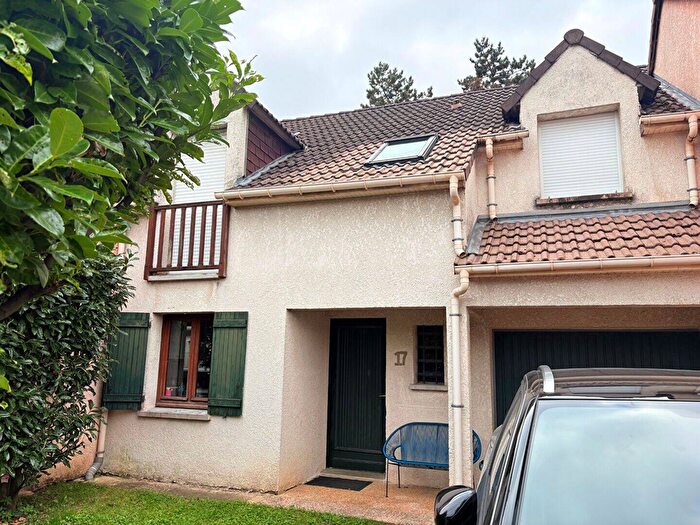 Maison 5 pièces à Domaine d'Armainvilliers, Ozoir-la-Ferrière, à louer